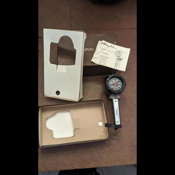 Other | Vintage Windial Wind Speed Indicator With Compass Original ...